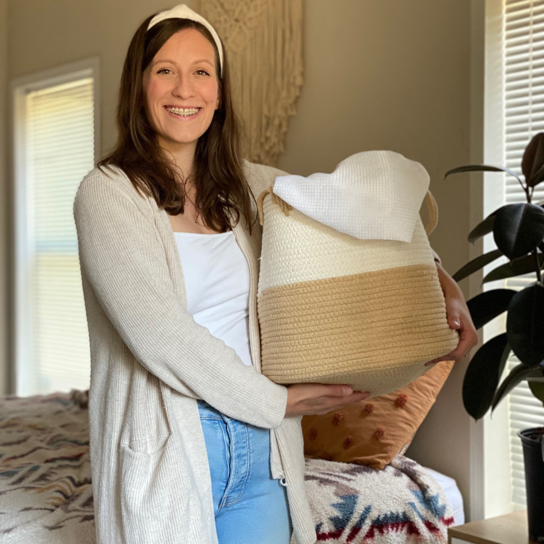 Candace Hundley - Laundry Ladies Inc